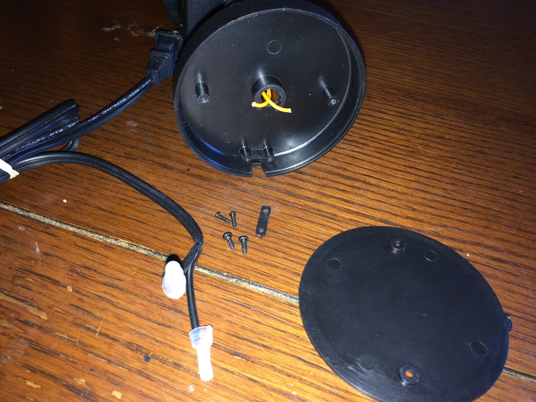 Raspberry Pi Traffic Light - Xodus Tech